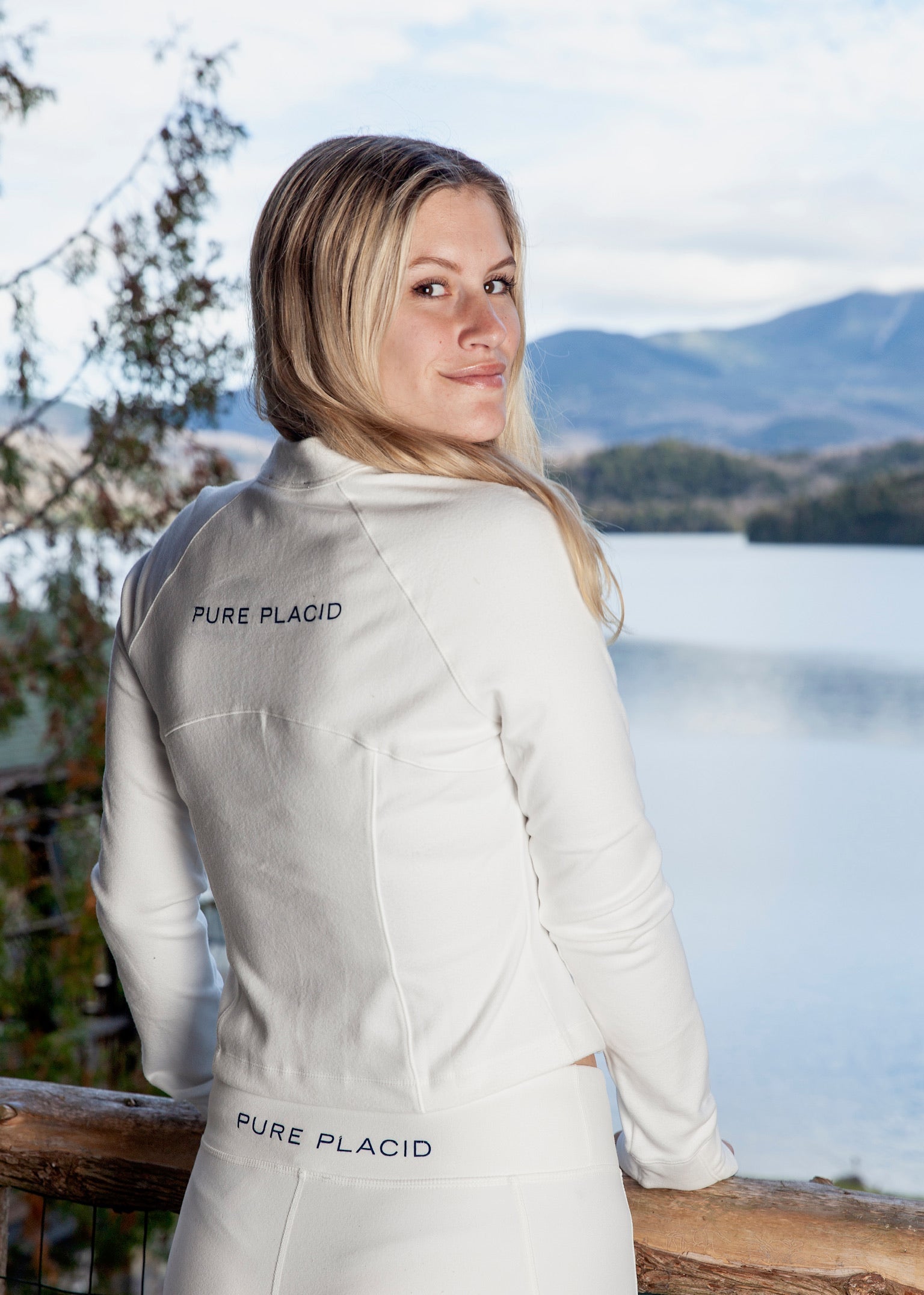 Clothing and more – Pure Placid